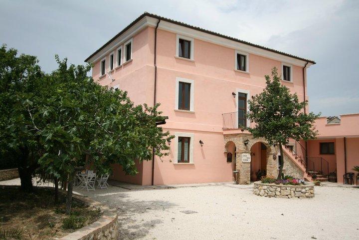 Country House Casale Centurione, Manoppello - Vivi L'Abruzzo